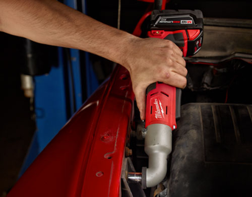 New Milwaukee M18 Right Angle Impact Wrench & Impact Driver