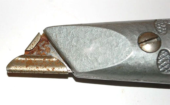 Reader Question: Where to Find Replacement Utility Knife Blade Caps?