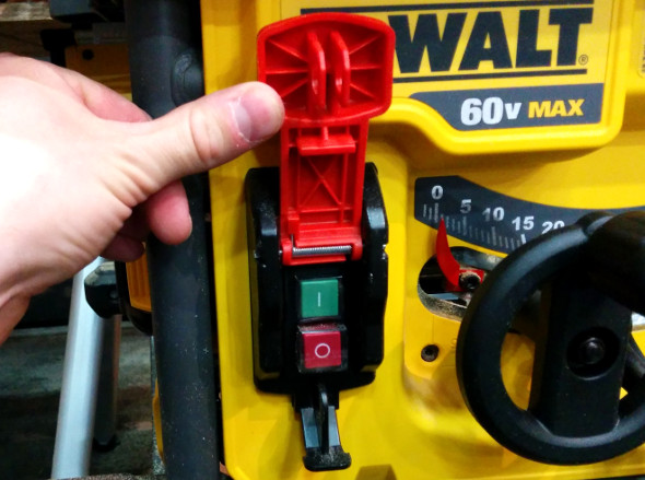 Hands-on with the New Dewalt FlexVolt Cordless Saws