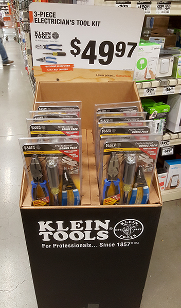 Klein Tools Holiday 2016 Electrician’s Tool Set is a FANTASTIC Deal