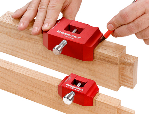 Izzy Swan Straddle Square