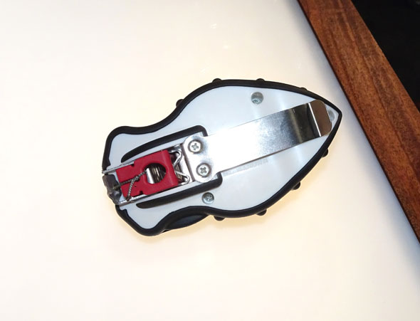 Snap Back Self-Releasing Chalk Line Tip