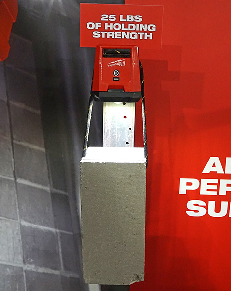 New Milwaukee M18 Rover Magnetic Flood Light