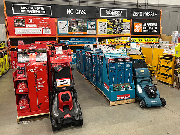 Makita Power Tools Display